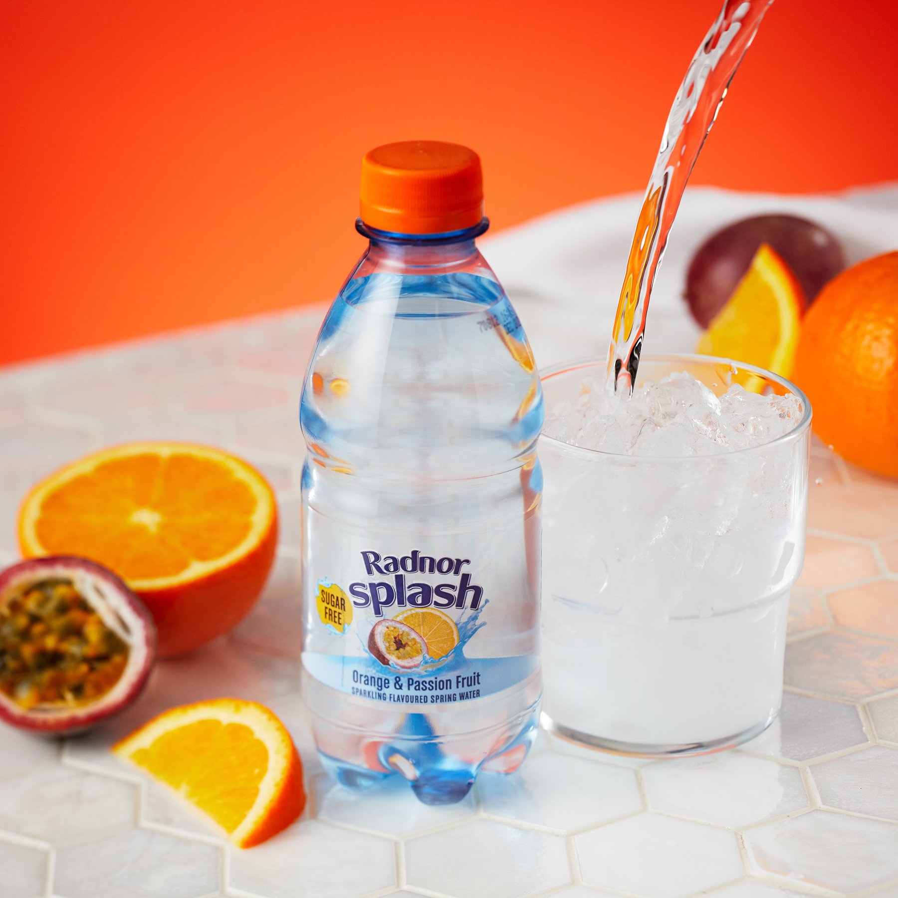 Radnor Splash Sparkling Orange and Passionfruit - Buy Online from ...